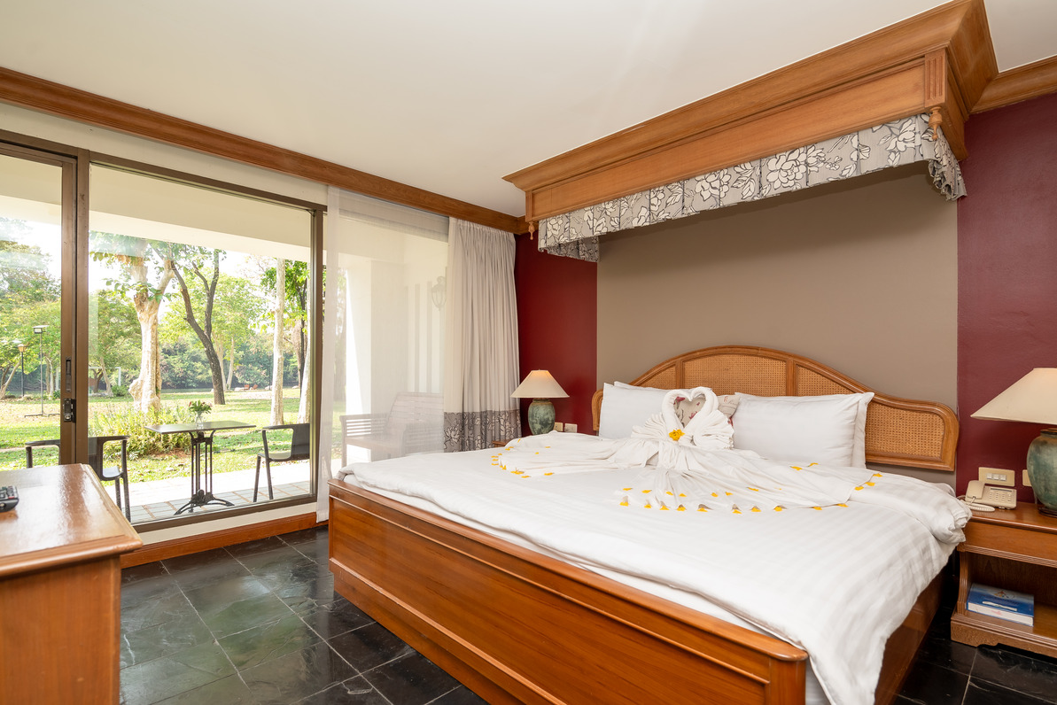 Riverside Resort Kanchanaburi - Comsaed River Kwai