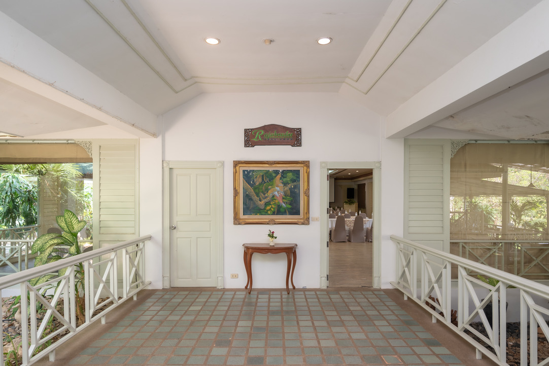 Riverside Resort Kanchanaburi - Comsaed River Kwai Hotel