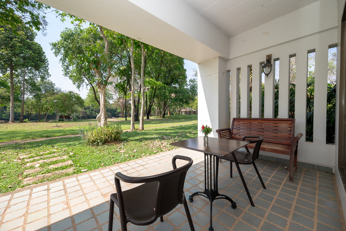 Riverside Suite - Comsaed River Kwai Riverside Resort