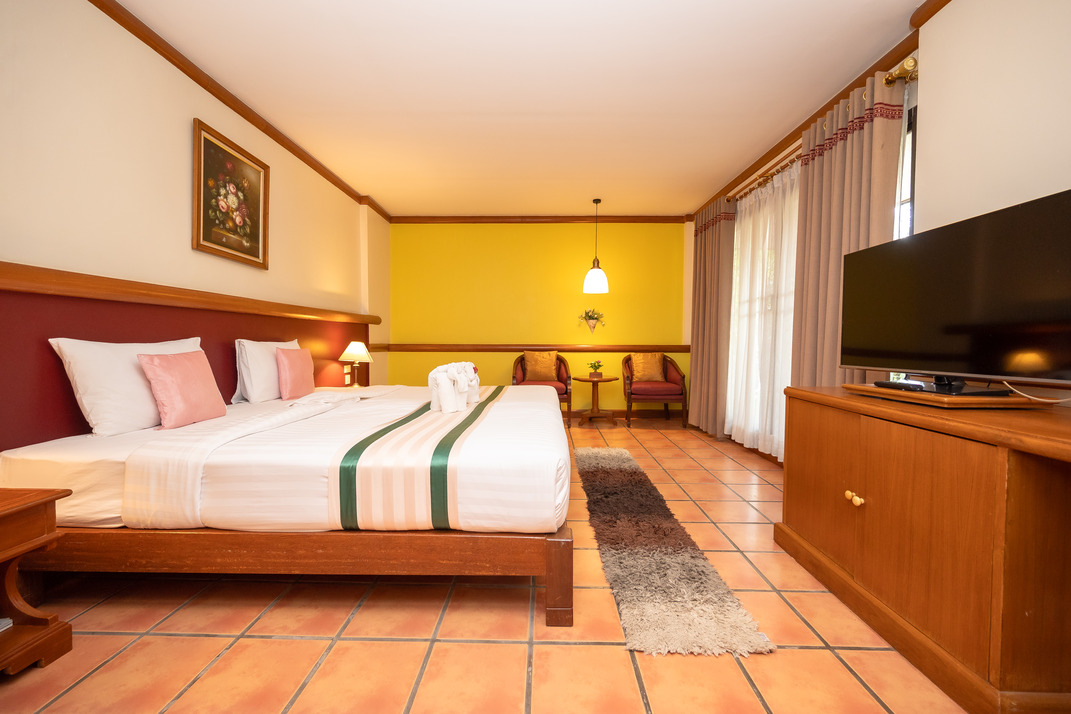 Riverside Resort Kanchanaburi - Comsaed River Kwai Hotel